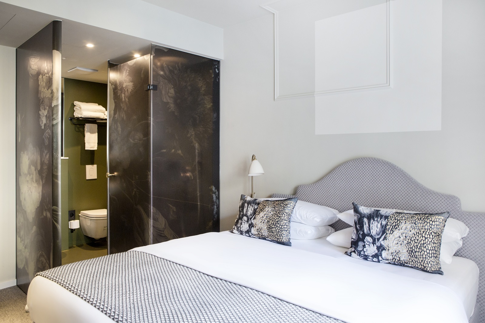 Single Room – The Fritz Hotel